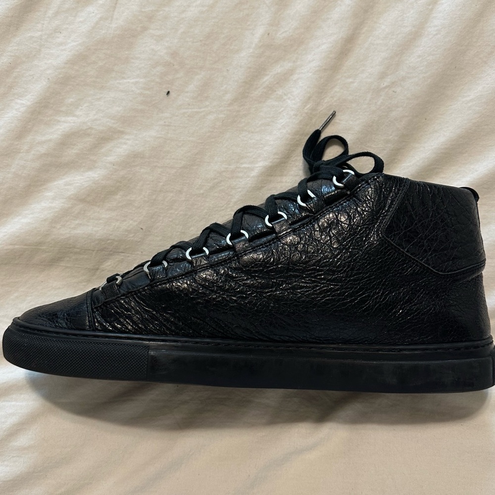 Balenciaga Arena High ‘Black’ - Gem